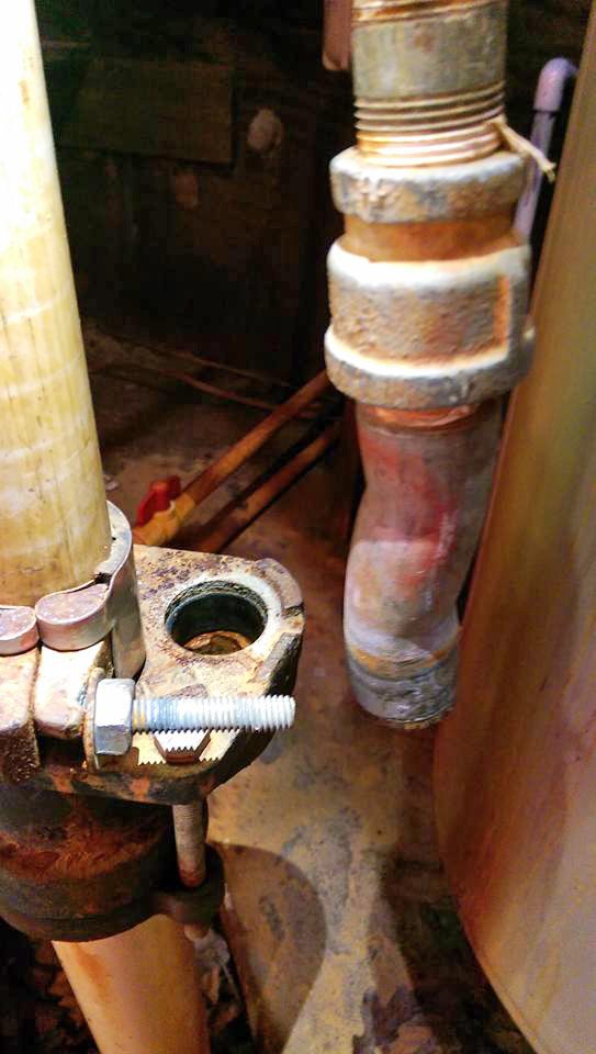 Loose pipe at 2 pipe jet assembly - DoItYourself.com Community Forums