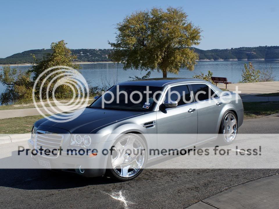 all lowered 300s..! | Chrysler 300 forum